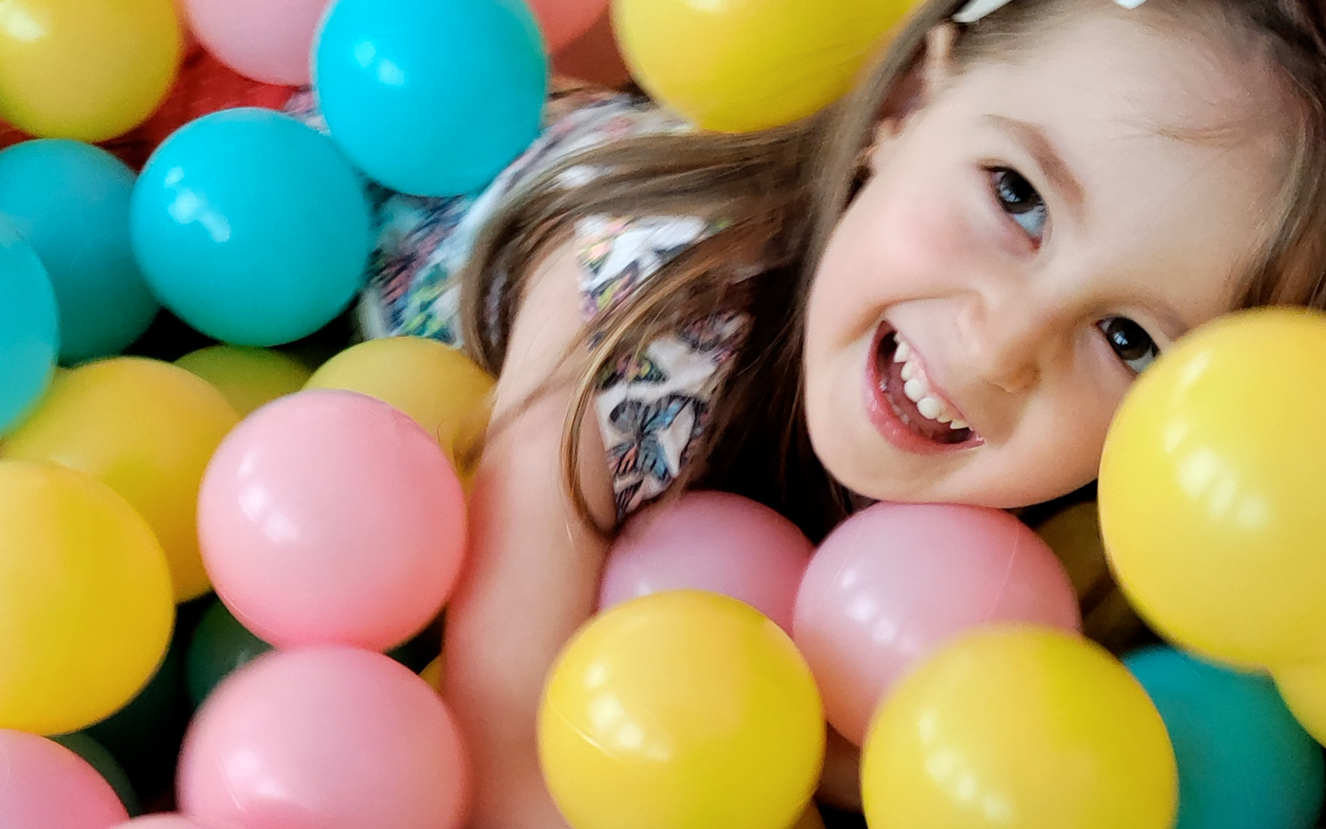 Fantasy Club - Loc de joaca, Afterschool, Cafenea